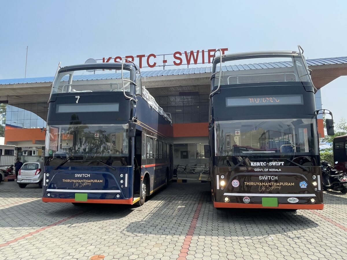 SWITCH Mobility Delivers EiV 22 Double Decker Buses to Kerala State ...